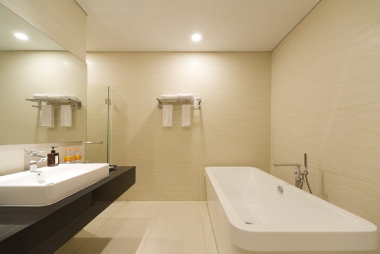Gallery Bintaro Hotel - Aviary Hotel